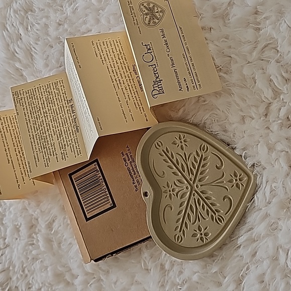The Pampered Chef | Kitchen | Nib Pampered Chef Anniversary Heart ...